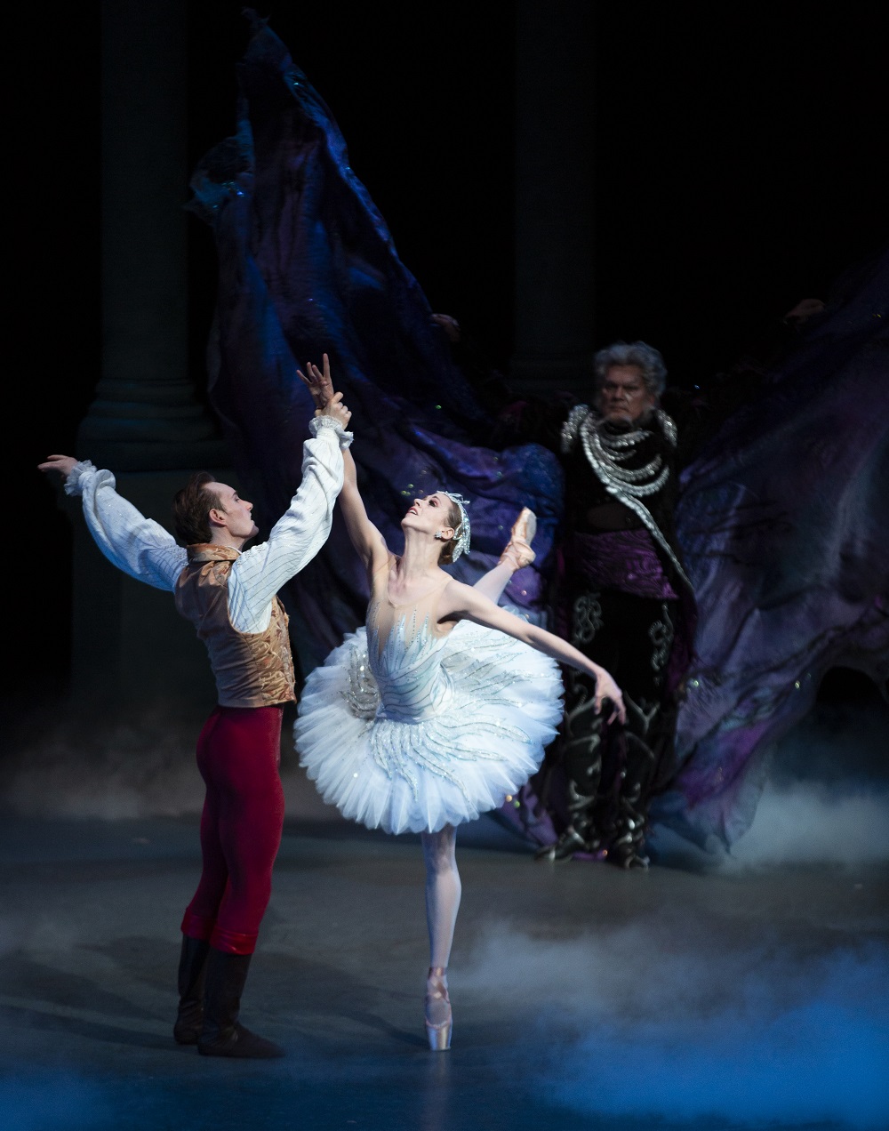 Ballet Review: Pacific Northwest Ballet’s “Swan Lake” | L.A. Dance ...