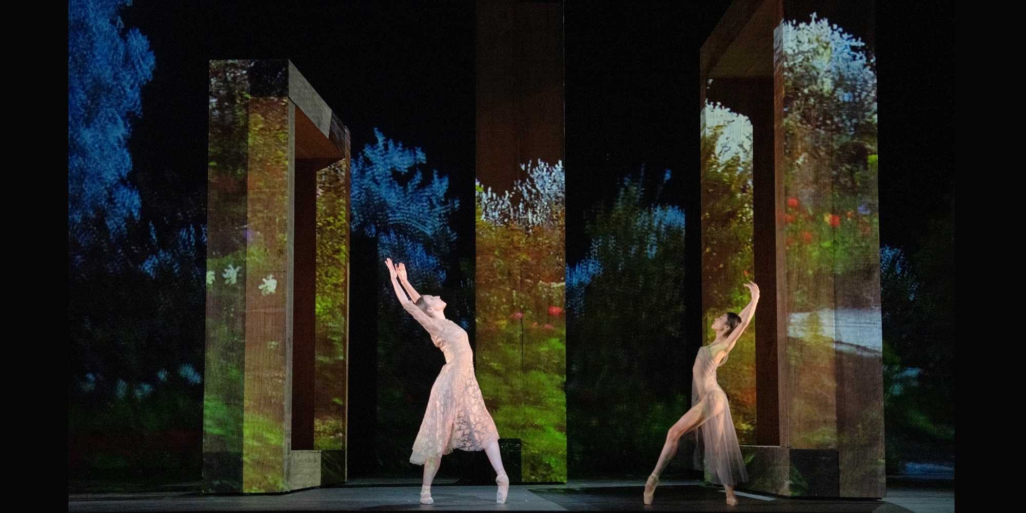 “Woolf Works” Renders an Epic Life | L.A. Dance Chronicle